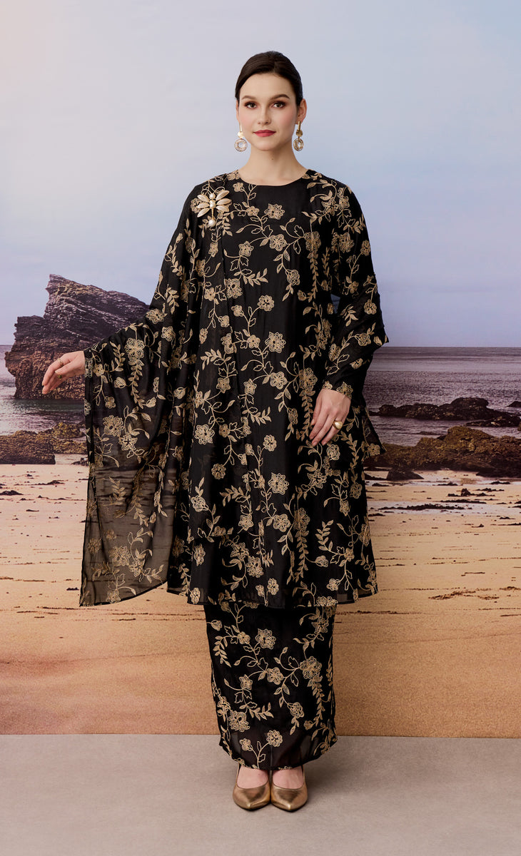 Earth Kurung in Black – LARNEY